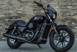 Harley-Davidson Motorcycles Street 750 and 500 Custom Concepts - San ...